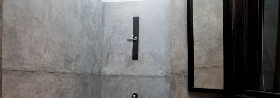Comment réaliser un douche à l'italienne en béton ciré